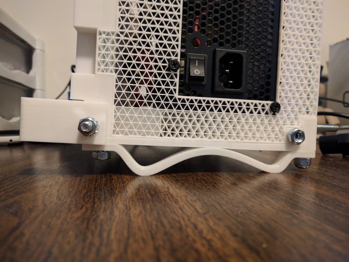 Luggable PC Feet Design Considerations – New Screwdriver