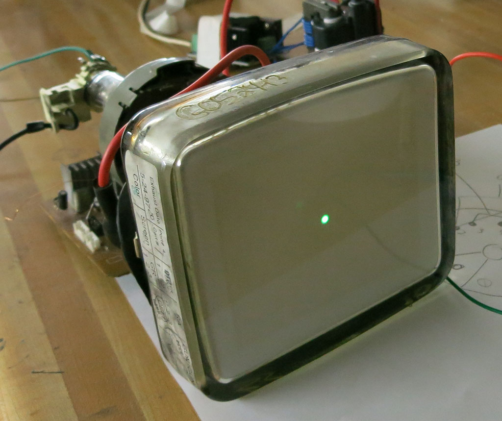 Old TV Picture Tubes Lights Again – New Screwdriver