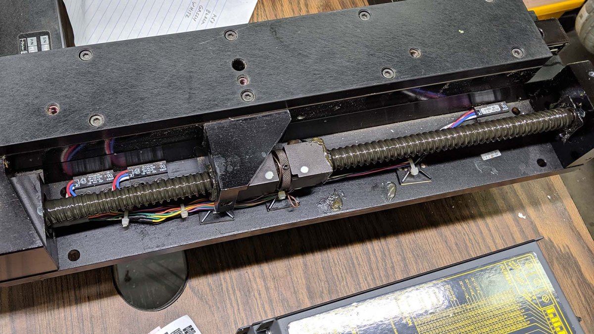XY Stage Position Detection Switches – New Screwdriver