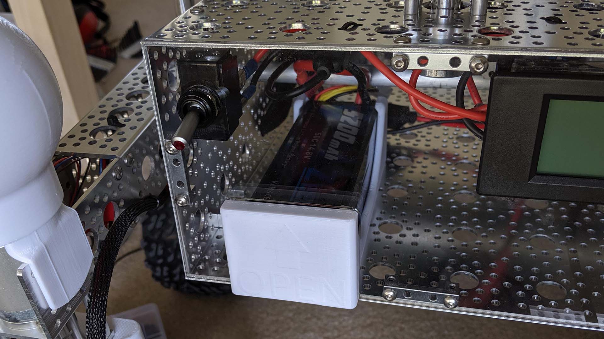 4S LiPo Battery Tray for JPL Open Source Rover – New Screwdriver