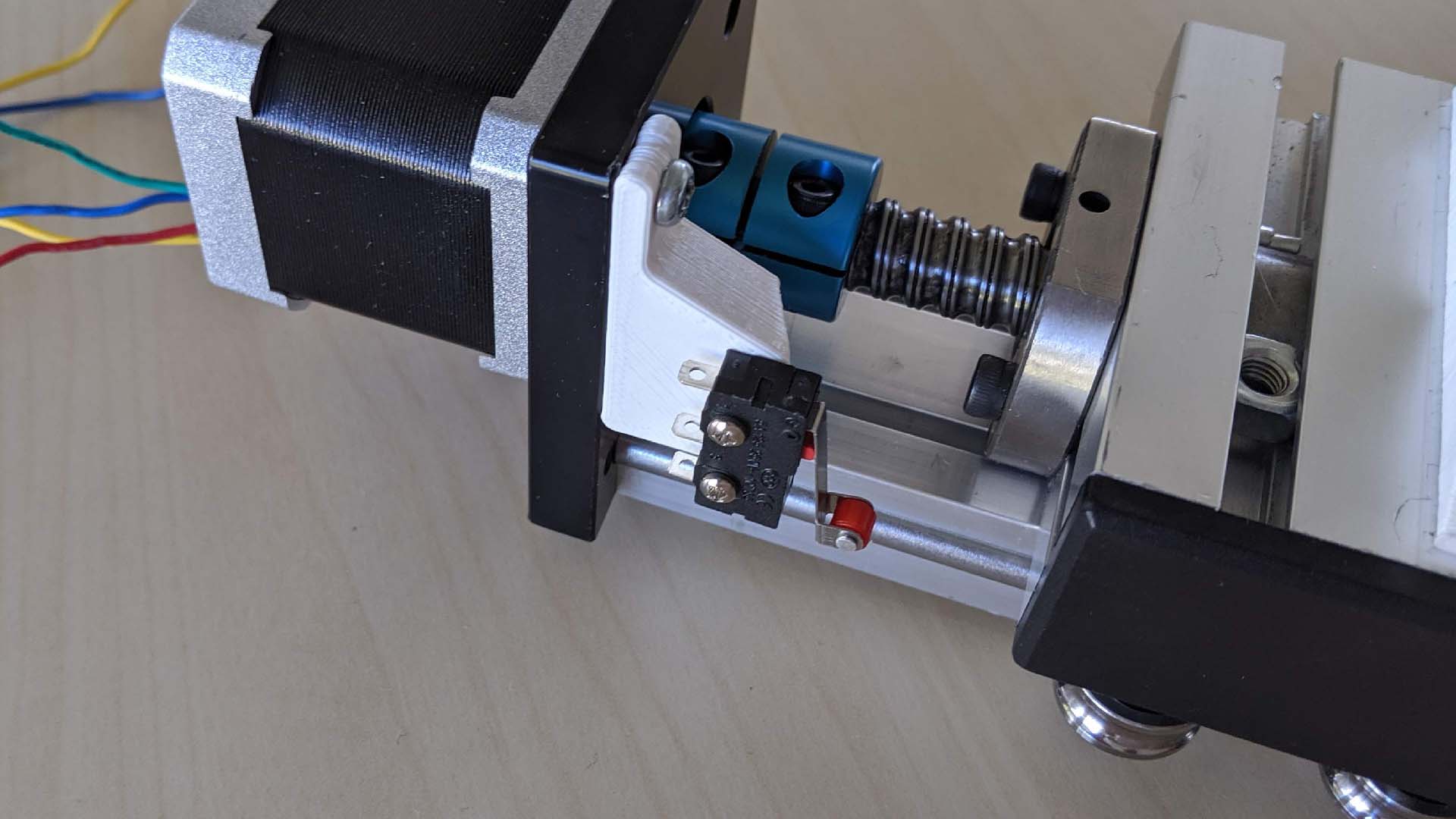 A Simple Homing Switch for New Z-axis – New Screwdriver