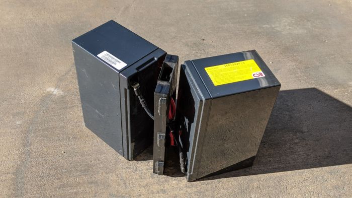 APC RBC Battery Module Teardown – New Screwdriver