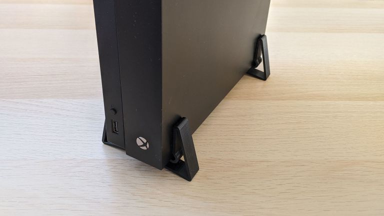 Quick Print Xbox One X Vertical Stand – New Screwdriver