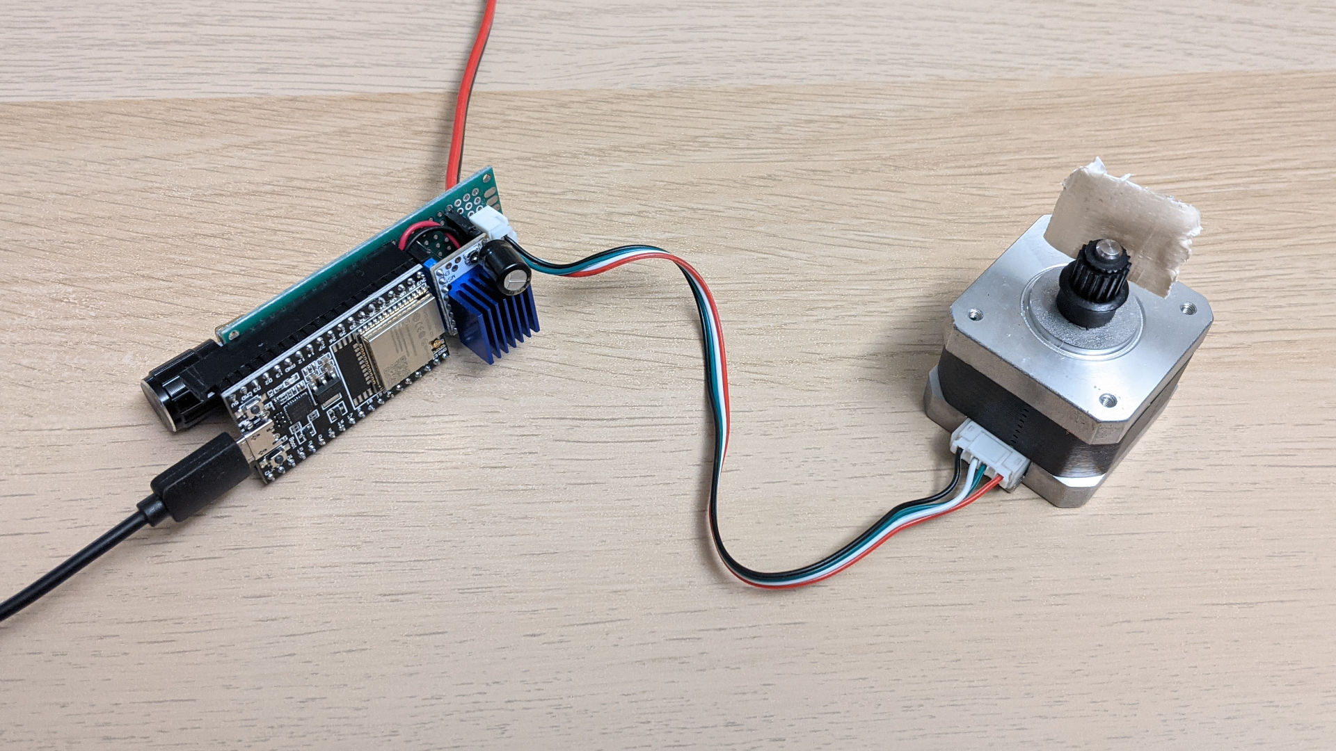 ESP32 Exercise: Stepper Motor Pulses With LEDC PWM – New Screwdriver
