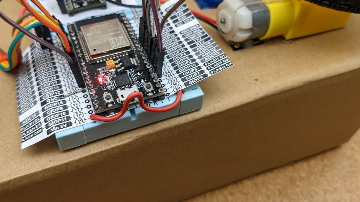 Cardboard Box Rover Testbed ESP32 Power Supply – New Screwdriver