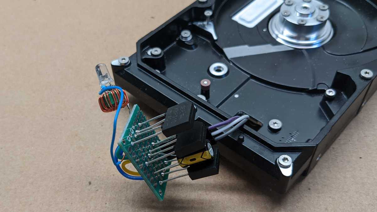 Hard Drive Brushless Motor as Generator – New Screwdriver