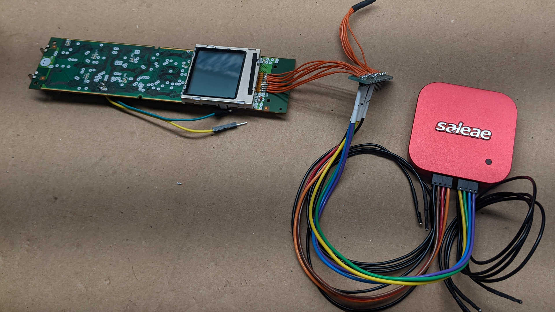 Cordless Handset LCD Power-Up in Saleae Analog Mode – New Screwdriver