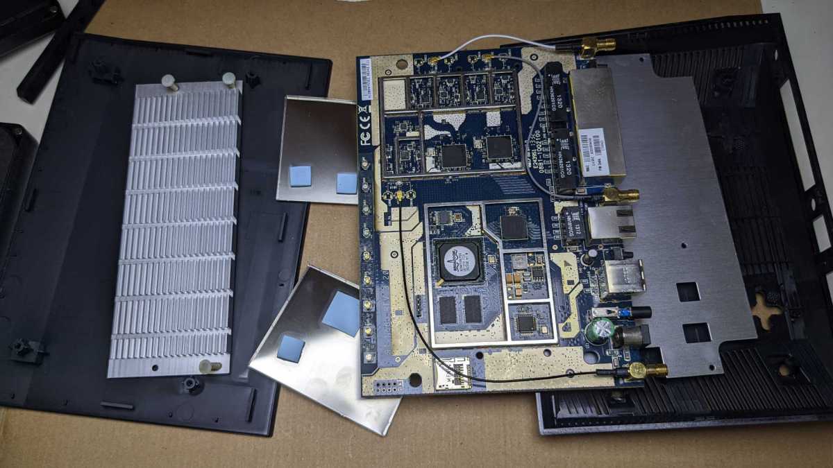 Asus Wireless Router (RT-N66R) – New Screwdriver