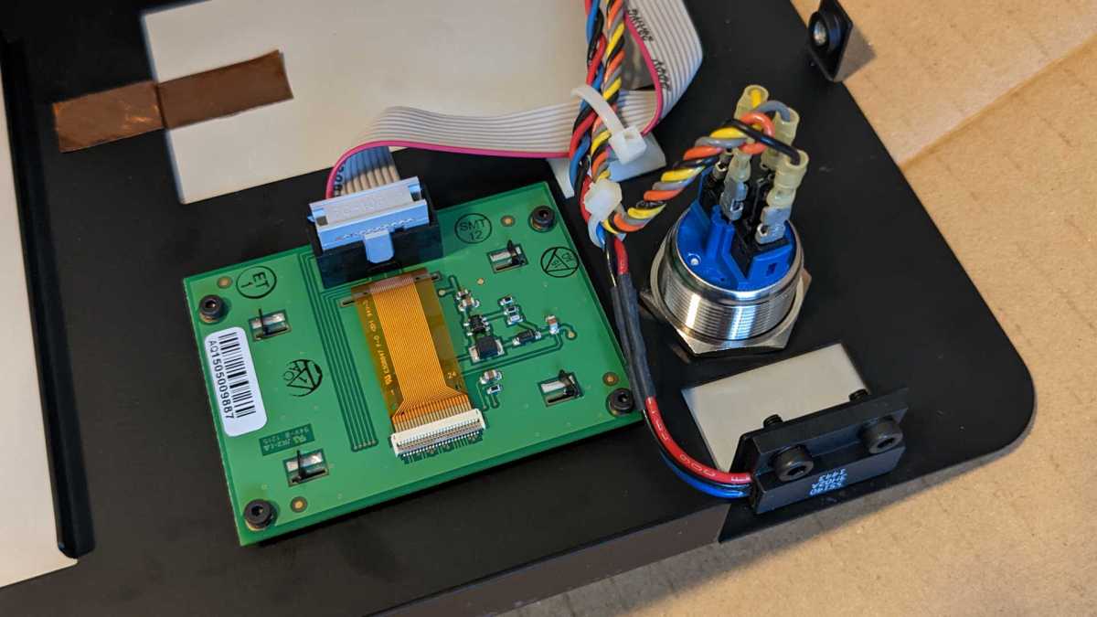 FormLabs Form 1+ Display Board Rev 01 – New Screwdriver