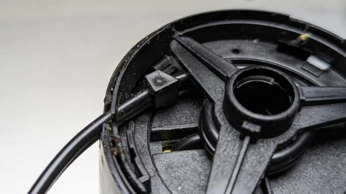 Hamilton Beach Coffee Grinder (Type CM04 Model 80344) – New Screwdriver