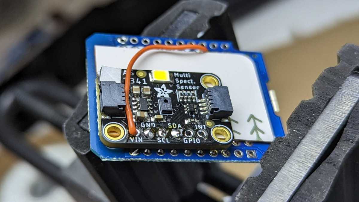 Compact Assembly of AS7341 and ESP32 Boards – New Screwdriver