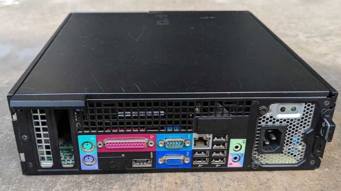 Dusting Off Dell Optiplex 960 SFF PC – New Screwdriver