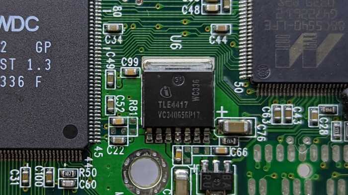 Hard Drive (WD800) Control Board – New Screwdriver