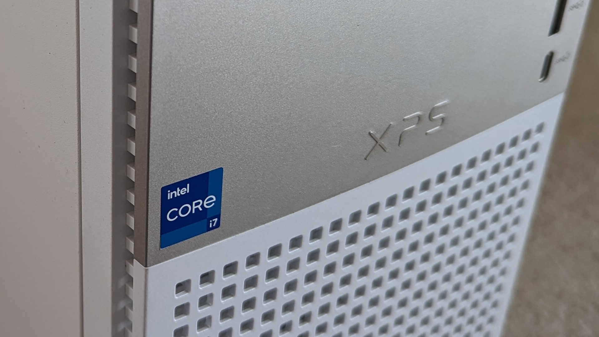 Dell XPS 8950 Stress Test with Folding@Home – New Screwdriver