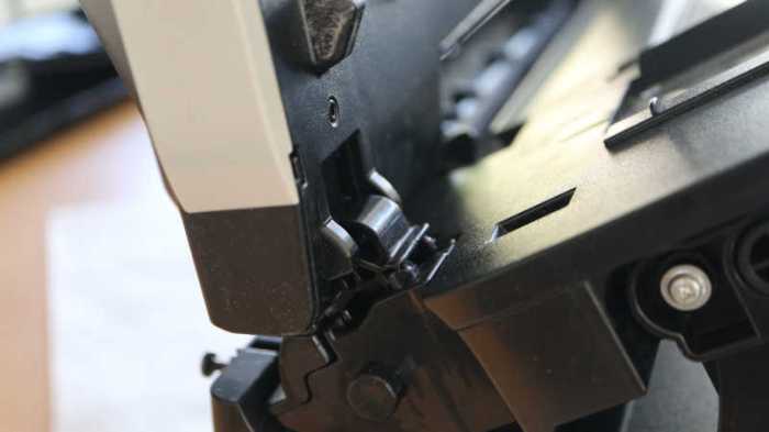 Canon Pixma MX340 ADF Hinge – New Screwdriver
