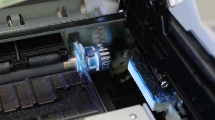 Canon Pixma MX340 Paper Feed Motor Gearbox – New Screwdriver