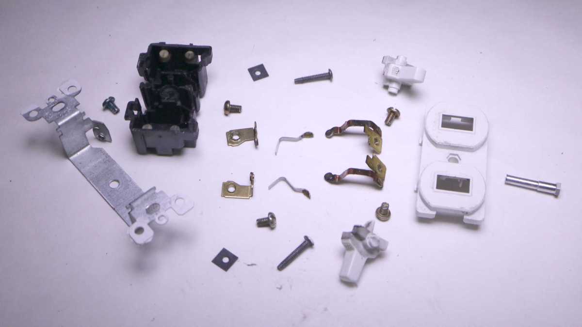 Household Double Switch – New Screwdriver