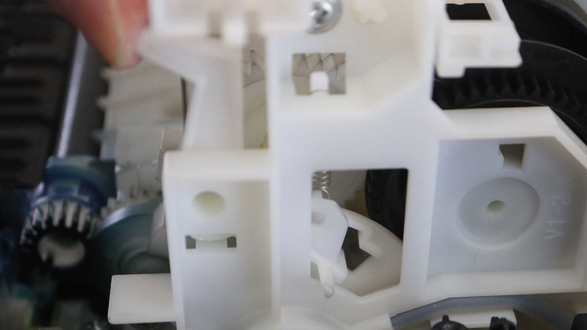 MX340 Print Carriage Actuated Lever – New Screwdriver